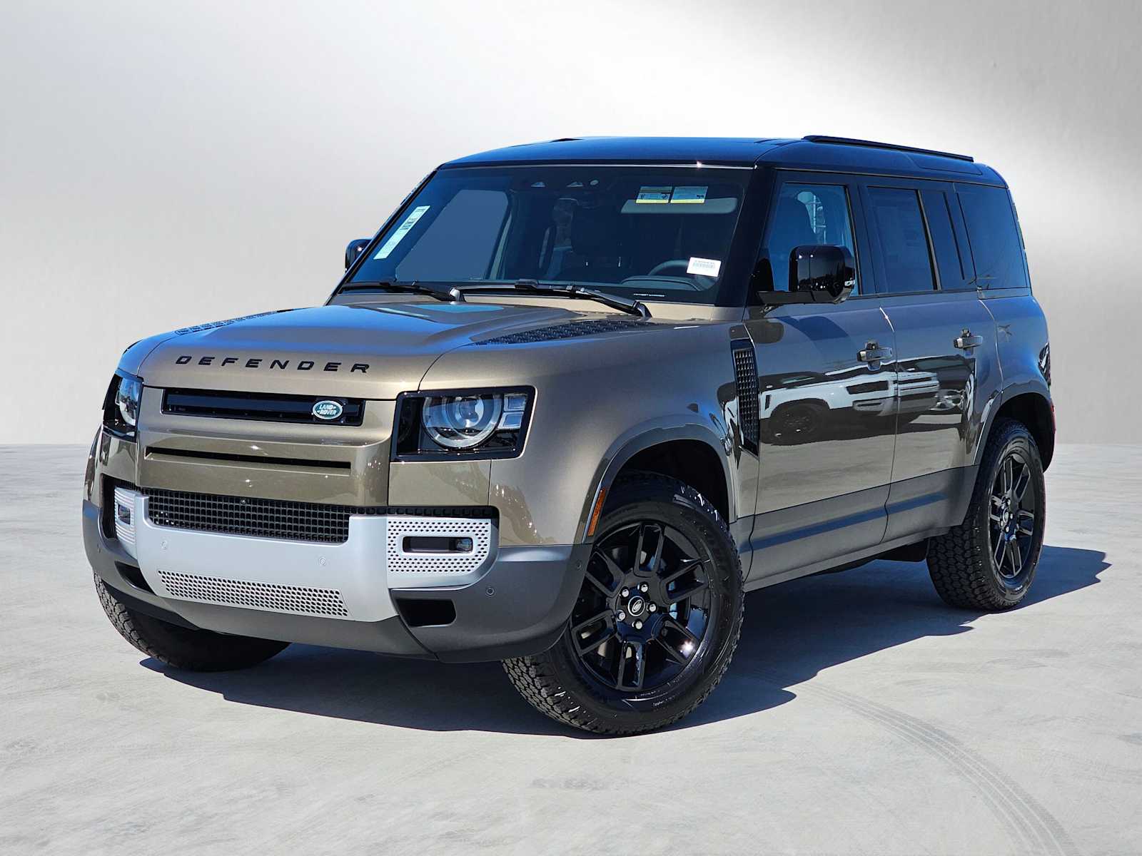 New 2025 Land Rover Defender S Sport Utility in #2360436 | Swickard ...